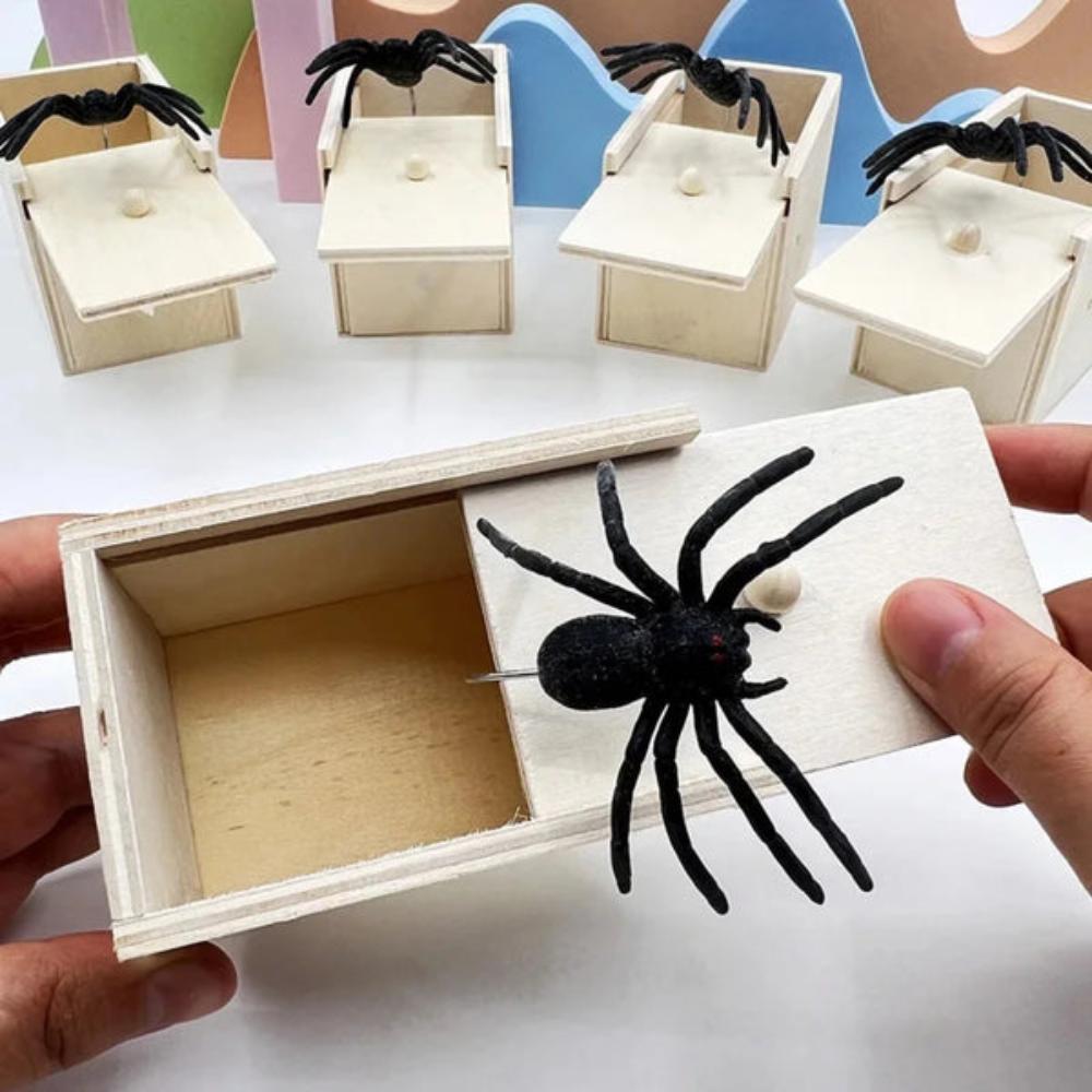 Pop Up Spider Scare Prank Box – Onetify